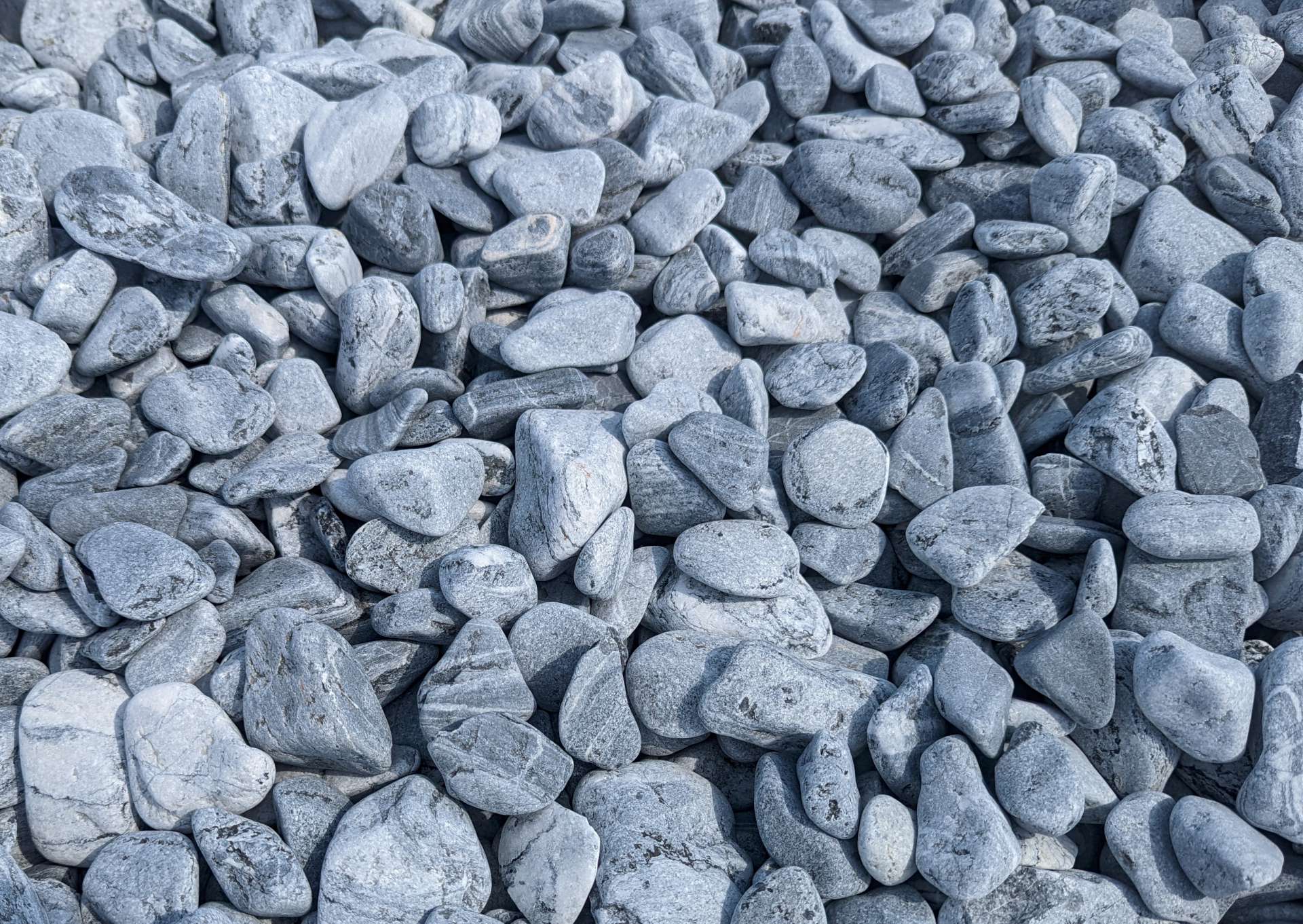 Silver Pebble - Porfiridis Natural Stones